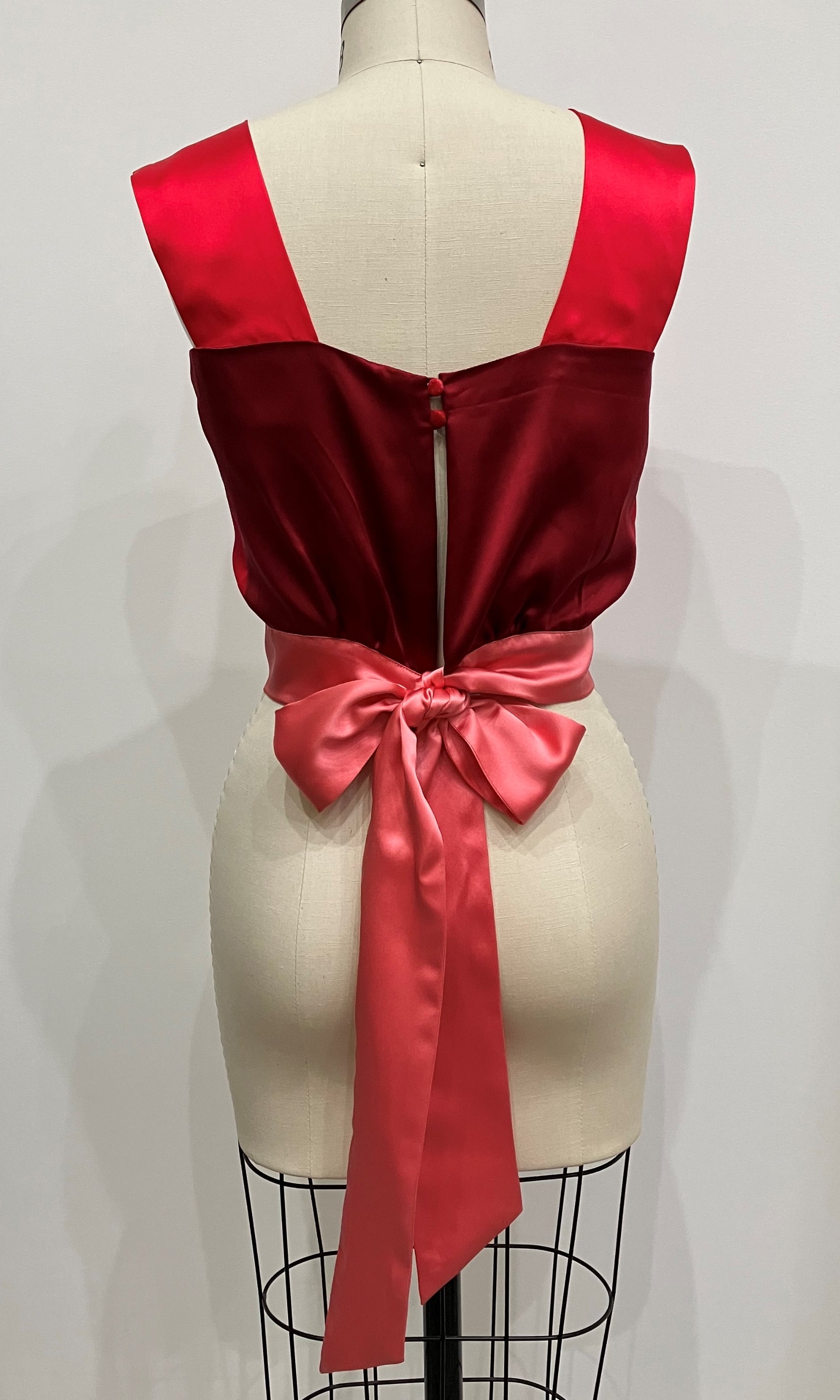 Color Block Silk Apron Top, size Small – Kimera